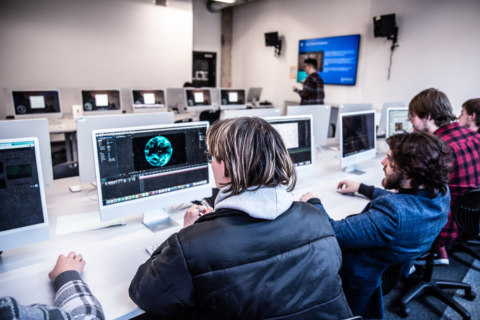 5 alternative options to A Levels - Access Creative College